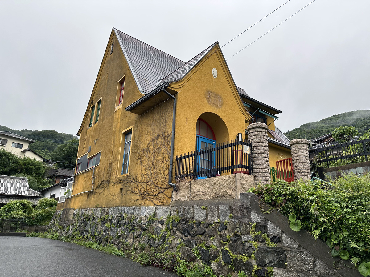 旧「カボチャドキヤ国立美術館」が「門司画廊 MOGA」にリニューアル | キタキュースタイル【北九州市の街と人の魅力を発信するローカルWebメディア】